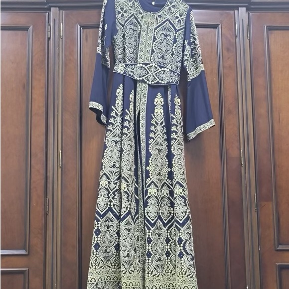 Dresses | Jordanian Thobe | Poshmark